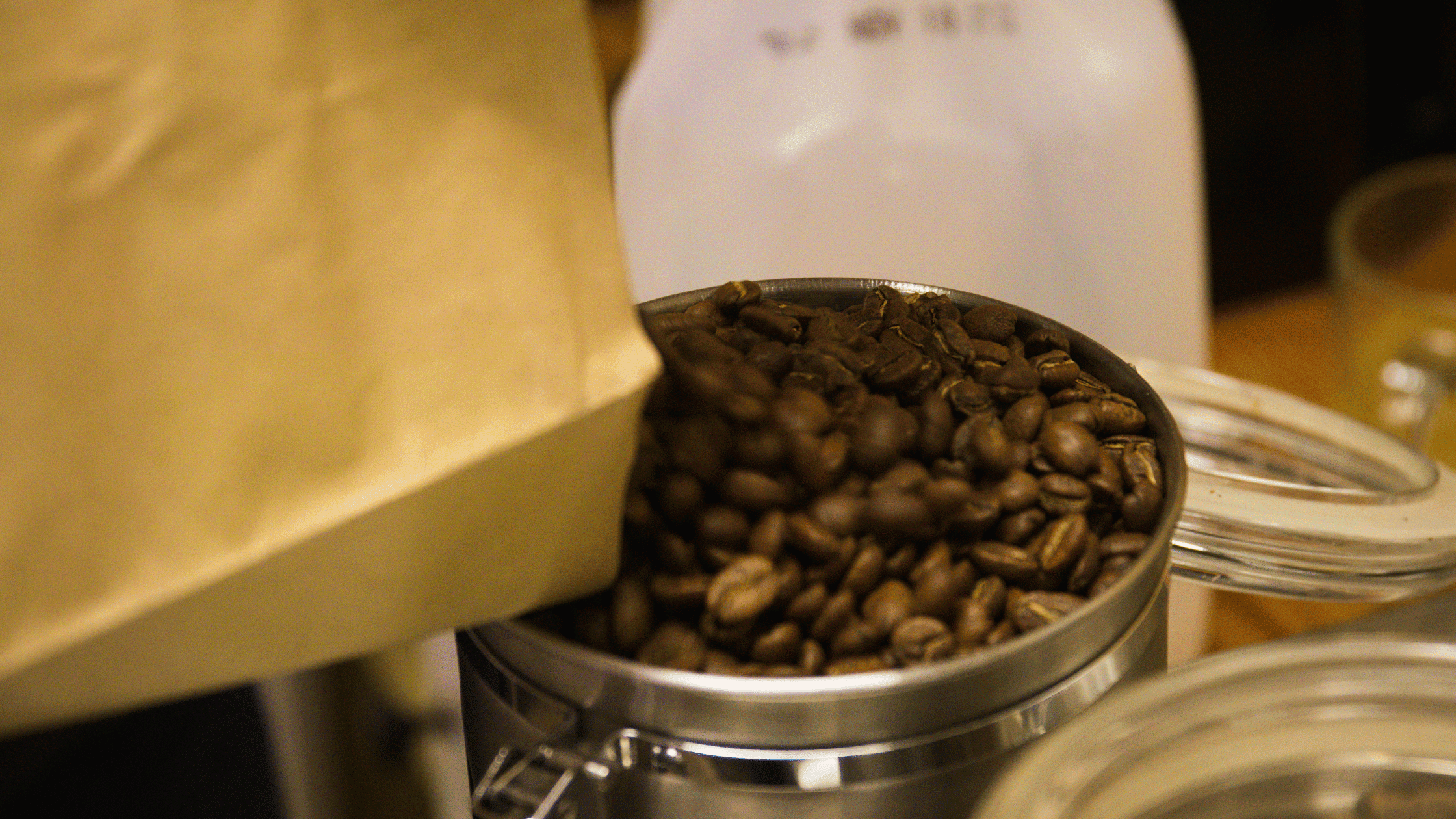 How To Store Coffee Beans For Ultimate Freshness - Simply Caffeinated